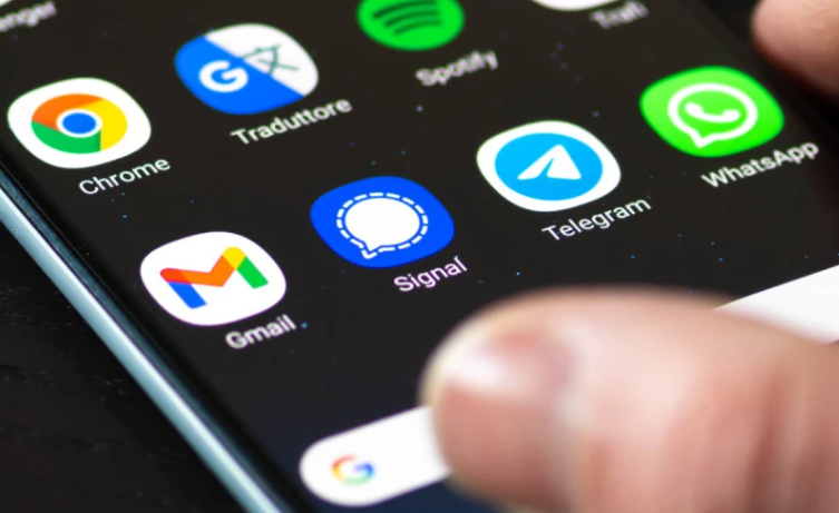 The Dutch are crazy about this app - Telegraph - Telegraph