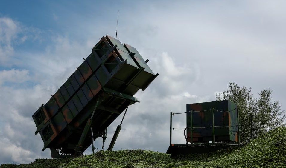 Ukraina feston "ndryshimin për armët" nga Trump, por "djalli fshihet në ...