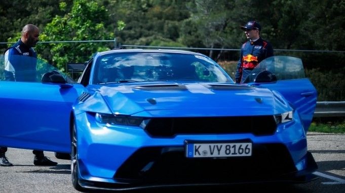 Max Verstappen tested the Ford Mustang GTD on the track in France ...