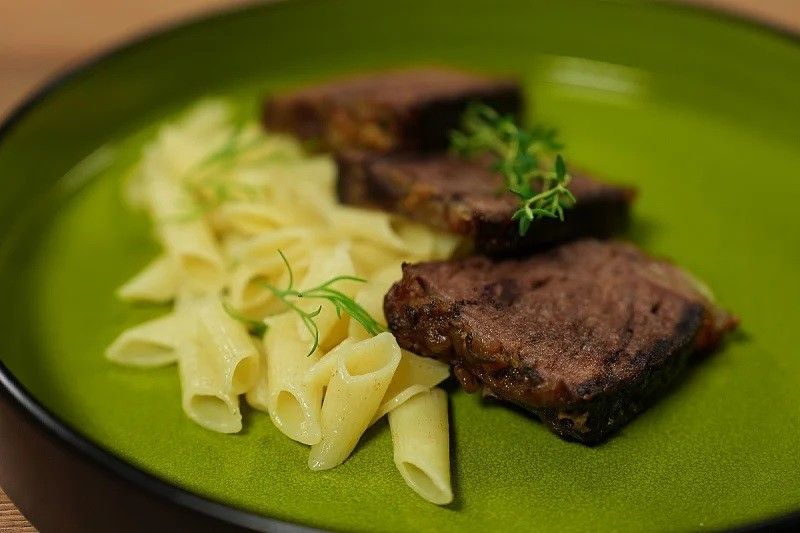 Mish viçi me hudhër dhe makarona: Shije dhe ushqim për familjen ...