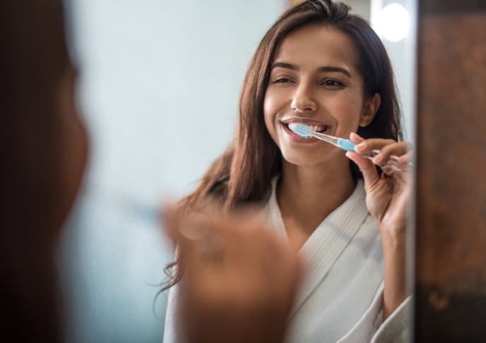 Gabimi që keni bërë të gjithë në pastrimin e dhëmbëve – koha e duhur ...