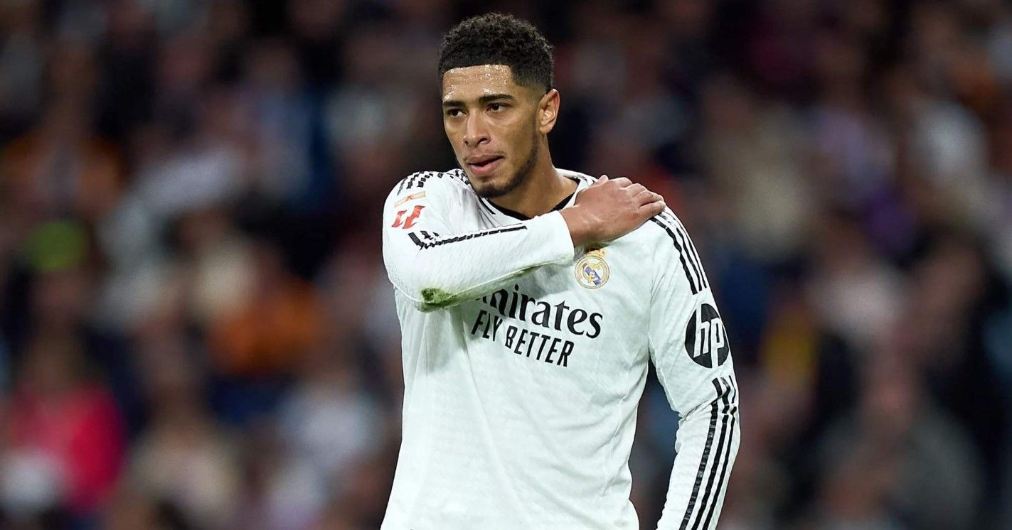 Bellingham's shoulder looks unflattering after surgery - Telegraph ...