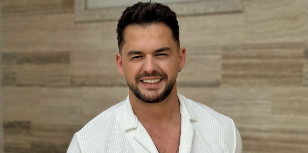 Attack on singer Shpat Kasapi at a wedding, three arrested - Telegraph ...